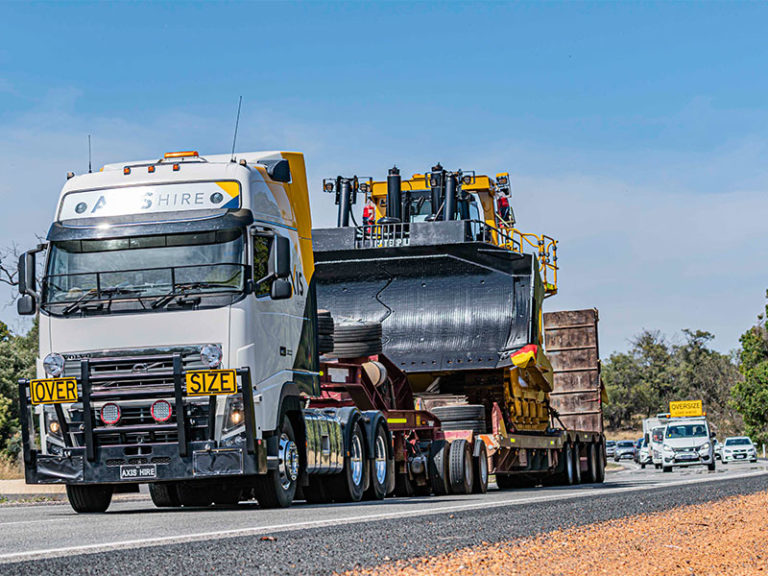 Reliable Heavy Equipment & Vehicle Transport Services | Axis Hire